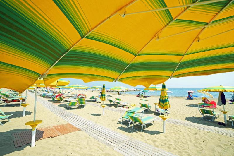 Carreisen: Bequem per Bus die Welt entdecken mit den Angeboten von ALDI ...